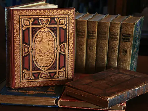 Search Engines for Rare Books: Discovering an Antique Books Value – The ...